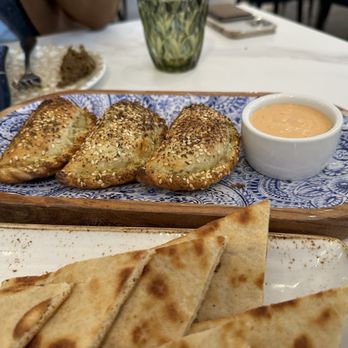 ARIA KITCHEN - Updated July 2024 - 426 Photos & 255 Reviews - 2636 ...