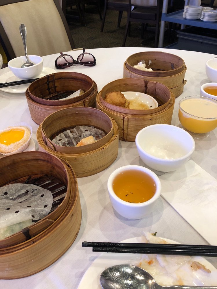 CRYSTAL SEAFOOD RESTAURANT - Updated December 2025 - 17 Photos ...