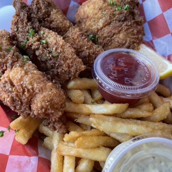 FAT CHEEKS HAWAII - 1268 Photos & 499 Reviews - 1200 Ala Moana Blvd ...