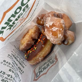 DONUT BANK BAKERY AND COFFEE SHOP - Updated October 2025 - 13 Photos ...