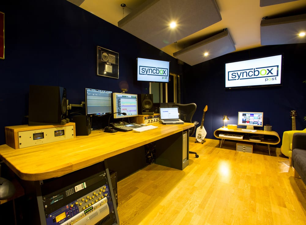 SYNCBOX - Updated February 2025 - 13 Photos - 195 St John Street, London, United Kingdom ...