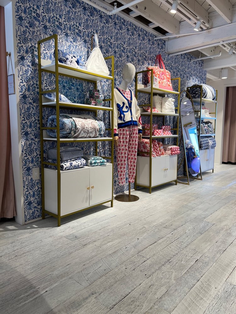 ROLLER RABBIT - Updated November 2025 - 14 Photos - 3412 Via Oporto ...