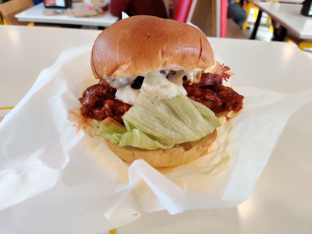 WINGS OVER SPRINGFIELD - 98 Photos & 111 Reviews - 1219 Parker St ...