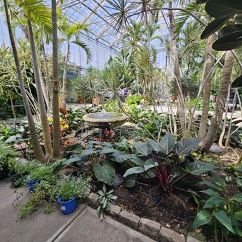 ROGER WILLIAMS PARK BOTANICAL CENTER - Updated October 2025 - 278 ...