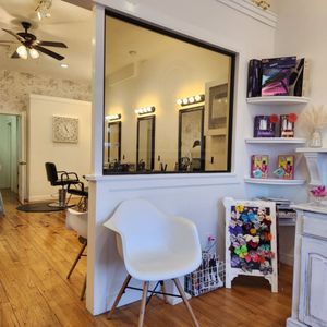 LILITH’S LAIR - Updated June 2025 - 10 Photos - 25 Division Ave N ...