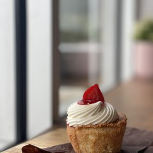 THE BURROW CAFE AND PLAY - Updated February 2025 - 35 Photos - 618 N ...