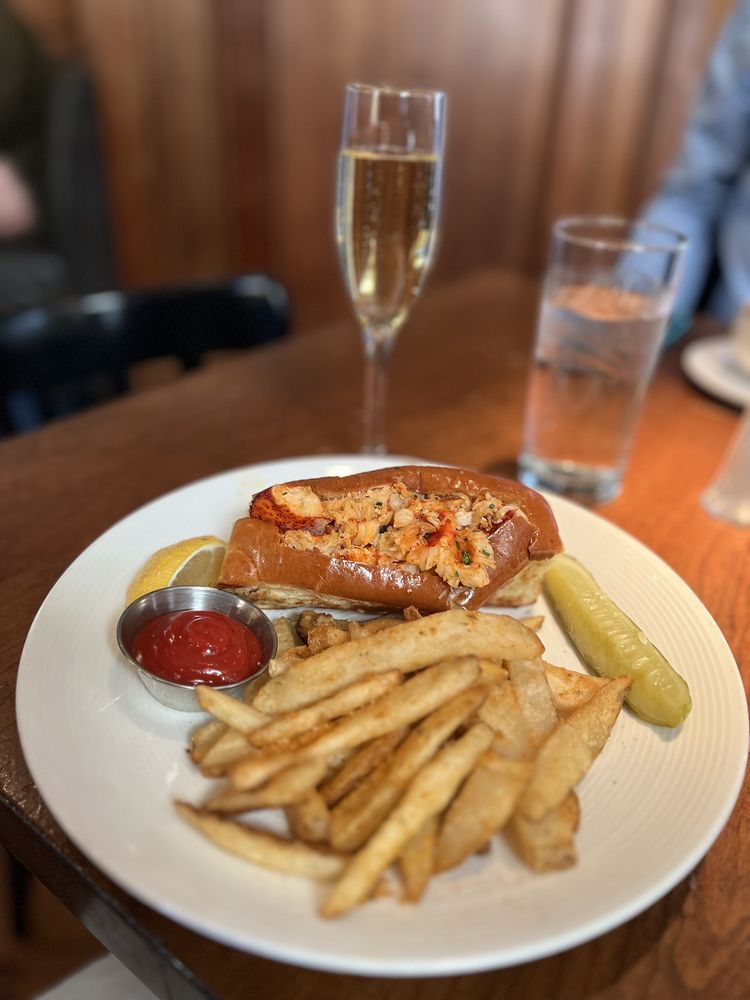 AMEN STREET FISH & RAW BAR - Updated December 2024 - 1557 Photos & 1424 ...