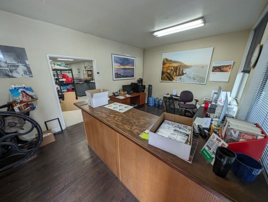 LIGHTNING PRESS - Updated September 2024 - 59 Photos & 155 Reviews ...