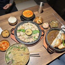 JIN COOK - Updated July 2025 - 848 Photos & 335 Reviews - 19346 Rinaldi ...