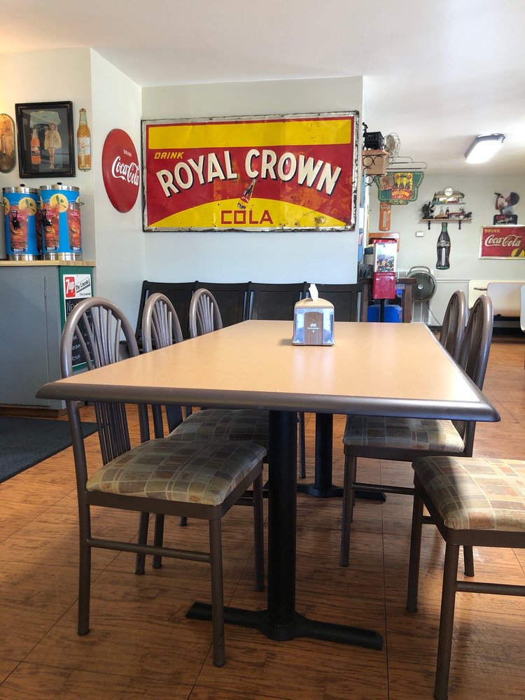 COLDWATER CAFE SHEFFIELD - 3810 Hatch Blvd, Sheffield, Alabama - Cafes ...