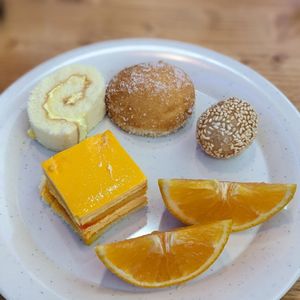 BLUE PEARL BUFFET - Updated June 2024 - 333 Photos & 242 Reviews - 6820 ...