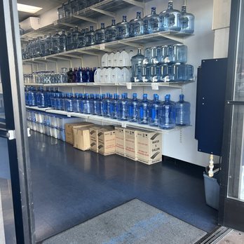 WATER STORE’N ICE - Updated April 2026 - 21 Photos & 37 Reviews - 1730 ...