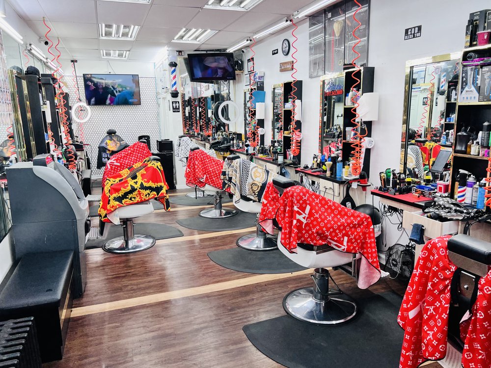 THE GOLDEN BARBERSHOP 24K - Updated September 2025 - 18 Photos - 1753 ...