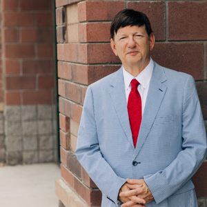 STEVEN CHEN, MD - Updated October 2025 - 17 Reviews - 20100 N 51st Ave ...