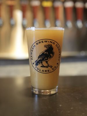 KAWEAH BREWING TAPROOM AND RESTAURANT - 139 Photos & 103 Reviews - 3222 ...