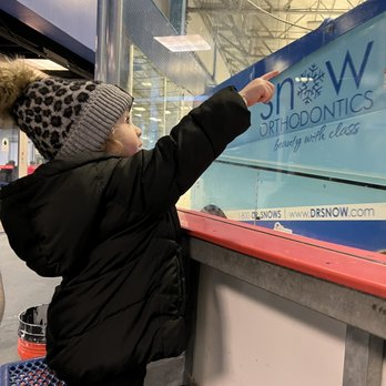 THE CUBE ICE AND ENTERTAINMENT CENTER - Updated August 2024 - 76 Photos ...