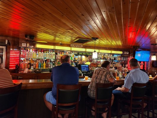 EAST TROY HOUSE - Updated October 2025 - 47 Photos & 44 Reviews - 2093 ...