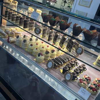 SPIRIT MADE CAKES - Updated July 2024 - 320 Photos & 73 Reviews - 1345 ...