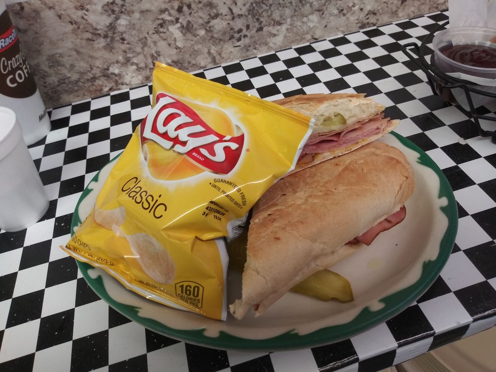 BOTZ’S ON MAIN - 33 Photos - American (New) - 750 W Main St, Bartow, FL ...