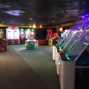 CINEPLEX CINEMAS SCARBOROUGH - Updated November 2024 - 58 Photos & 21 ...