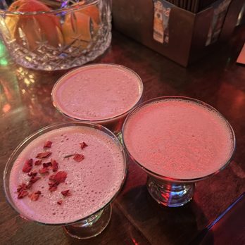 THE OCTOPUS BAR - Updated January 2025 - 357 Photos & 338 Reviews ...