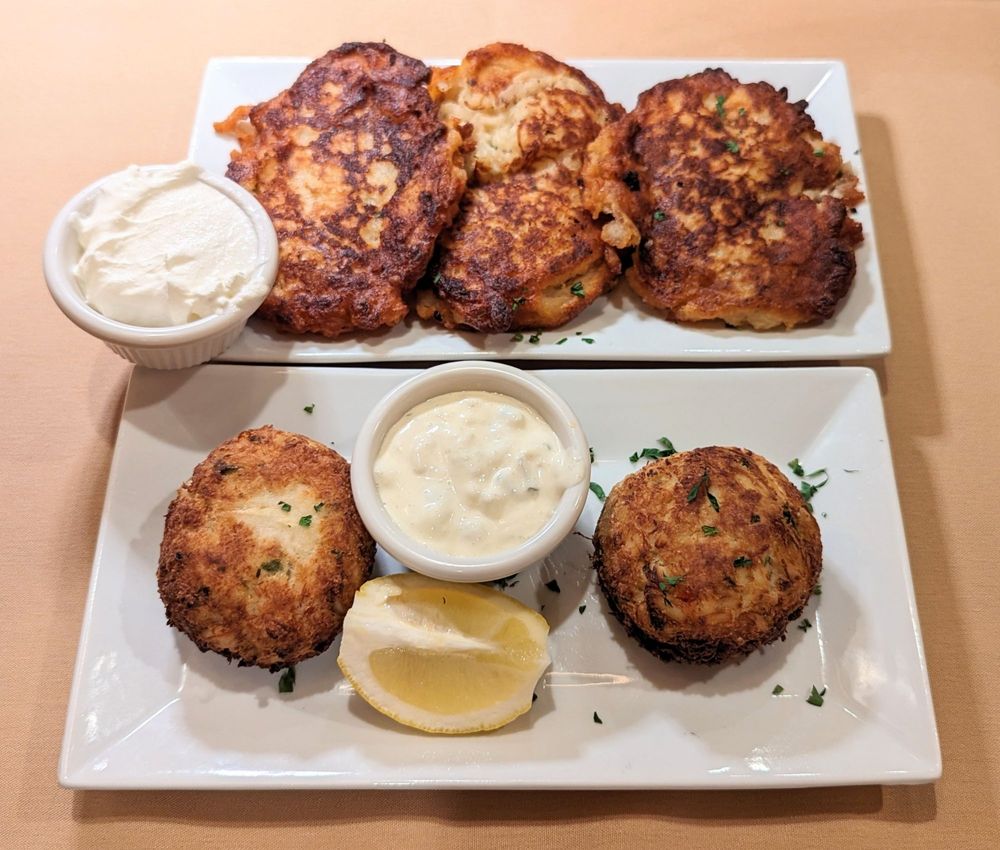 THE CLINTON HOUSE - 108 Photos & 199 Reviews - 2 W Main St, Clinton ...