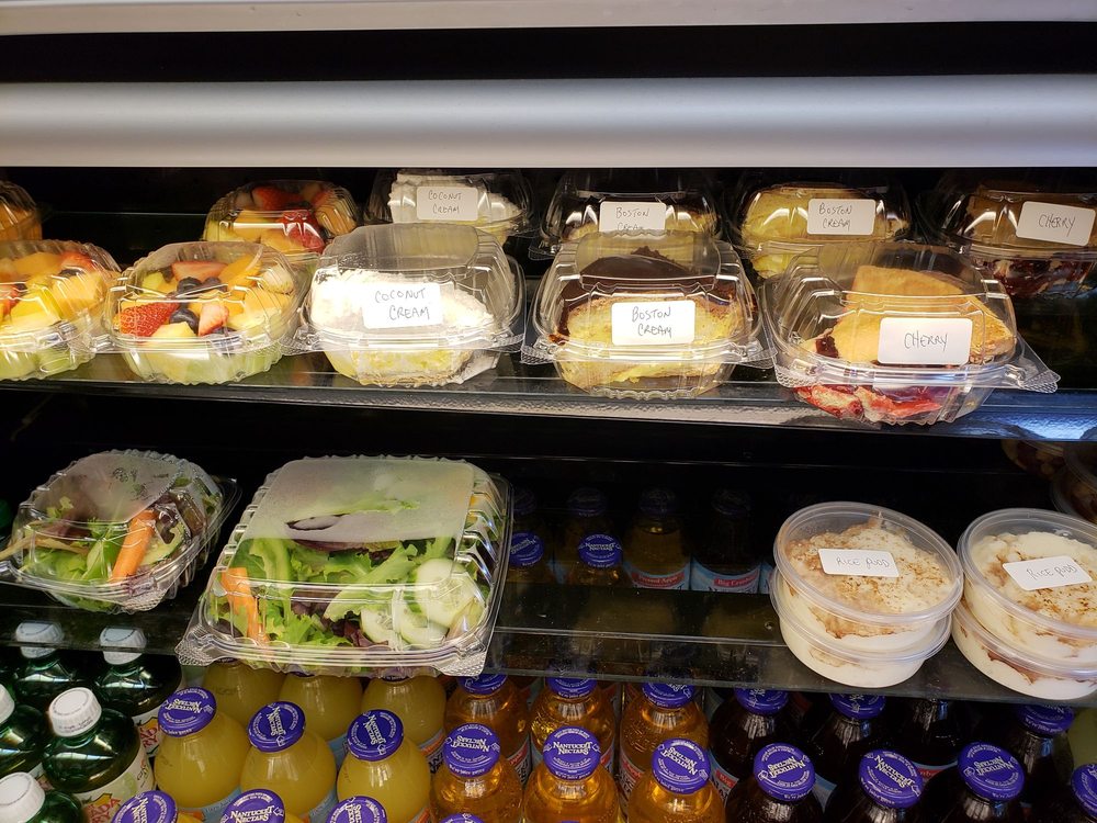 LOEB’S NY DELI - 77 Photos & 274 Reviews - Delis - 1712 I St NW ...