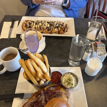 FRANKLIN & PHOEBE BRUNCHERY - Updated June 2025 - 48 Photos & 27 ...