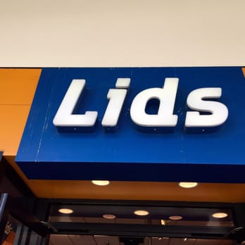 LIDS - Updated December 2025 - 38 Photos & 36 Reviews - 1450 Ala Moana ...