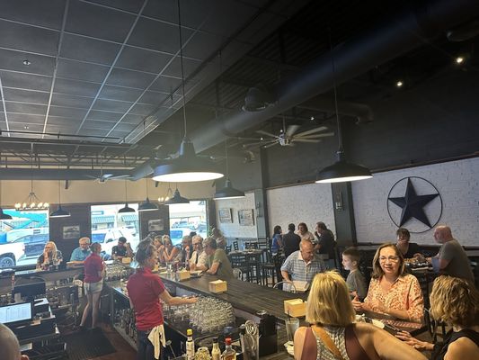 STATE 28 KITCHEN AND COCKTAILS - Updated October 2024 - 165 W Main St ...