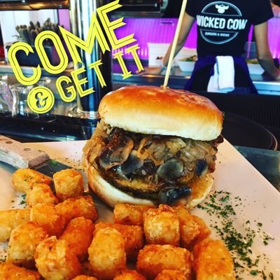 WICKED COW BURGERS AND BREWS - 1192 Photos & 1311 Reviews - 131 W ...