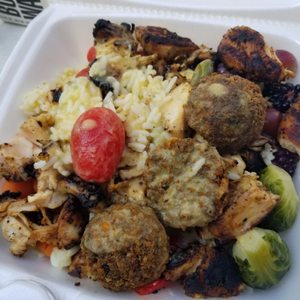 OCTOPUS FALAFEL TRUCK - 627 Photos & 463 Reviews - 20th & Ludlow St ...