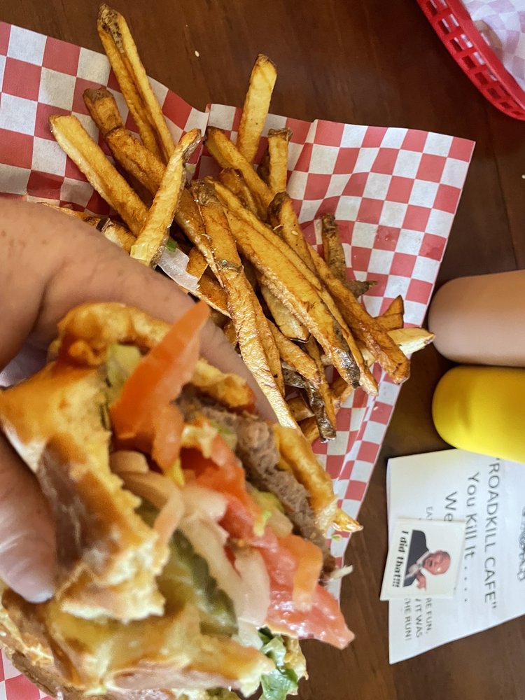 OREGON TRAIL STORE & DELI - 46 Photos & 31 Reviews - 64364 Old Hwy 30 ...