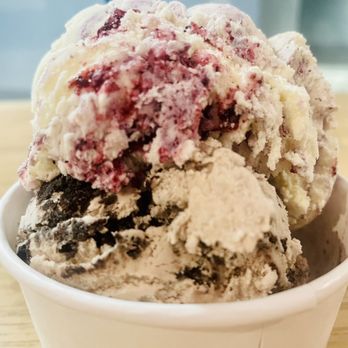 BLUE SCOOP CREAMERY - Updated April 2025 - 128 Photos & 87 Reviews ...