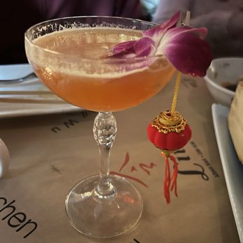 LIN ASIAN BAR AND DIM SUM - Updated June 2025 - 2871 Photos & 1236 ...