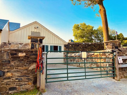 HIDDEN VALLEY FARM - Updated July 2025 - 112 Photos - 535 Gradyville Rd ...