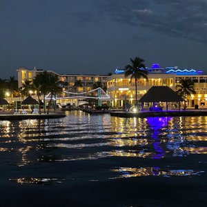 GILBERT’S RESORT - Updated July 2024 - 1186 Photos & 565 Reviews ...