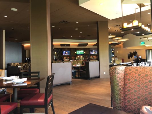 THE NASHVILLE TAP HOUSE - 35 Photos & 42 Reviews - 600 Marriott Dr ...