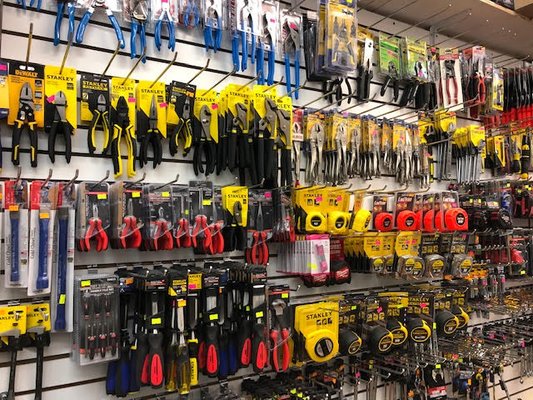 BEACON HARDWARE - Updated December 2025 - 23 Photos & 69 Reviews - 371 ...