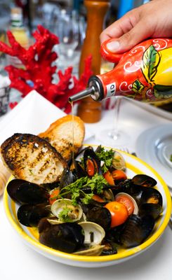 CORALLO - Updated January 2026 - 249 Photos & 92 Reviews - 1228 Collins ...