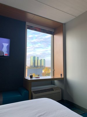 ALOFT LAS COLINAS - 77 Photos & 139 Reviews - 122 East John Carpenter ...