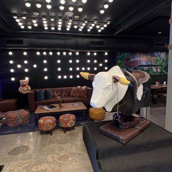 MOXY HOUSTON DOWNTOWN - Updated October 2025 - 32 Photos & 18 Reviews ...