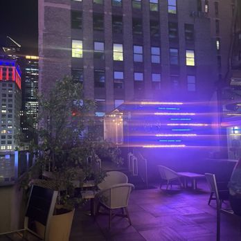 VERSA - Updated January 2026 - 459 Photos & 318 Reviews - 218 W 35th St ...