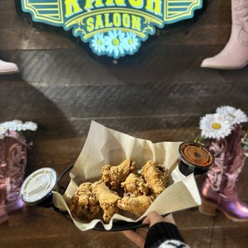 DAISY RANCH SALOON - Updated June 2025 - 45 Photos & 12 Reviews - 1319 ...