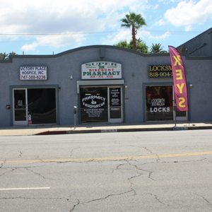 986 PHARMACY - Updated November 2025 - 45 Reviews - 6521 Van Nuys Blvd ...