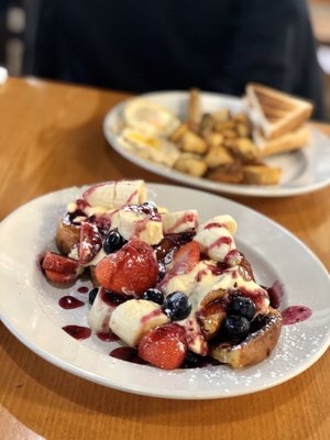 CAFE EZ - ELLICOTT CITY - 1178 Photos & 681 Reviews - 3290 N Ridge Rd ...