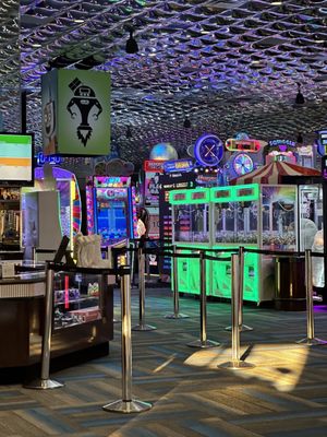 GAME LAB - Updated December 2025 - 121 Photos & 77 Reviews - 2707 S ...