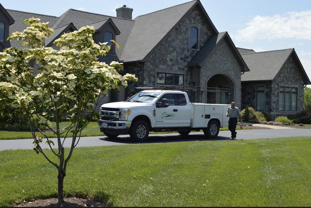 JD LAWN SERVICES - Updated June 2026 - 31 Photos - 8150 Chatsworth Dr ...