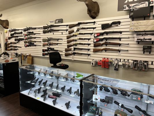 EAGLE EYE FIREARMS - Updated January 2026 - 14 Photos - 270 E Hwy 246 ...