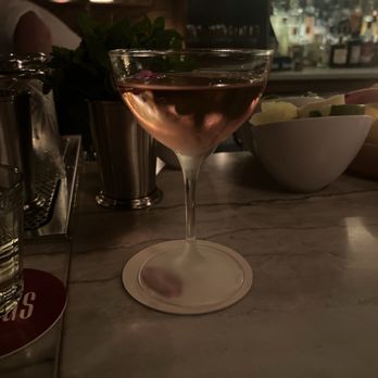 BISOUS - Updated January 2026 - 209 Photos & 103 Reviews - 938 W Fulton ...